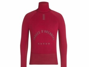 The 10 Best Base Layers for Cycling in Winter